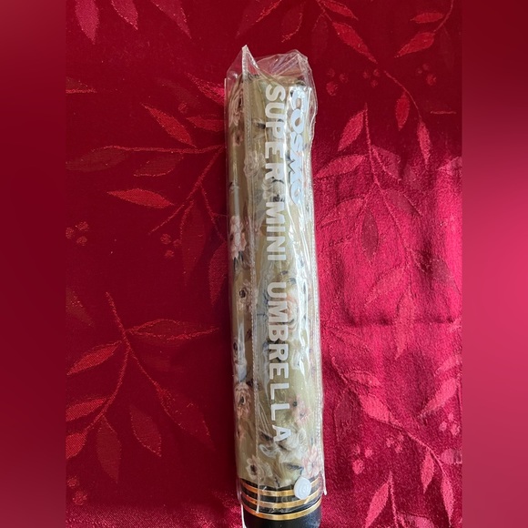 Cosmo | Accessories | Cosmo Super Mini Umbrella New | Poshmark